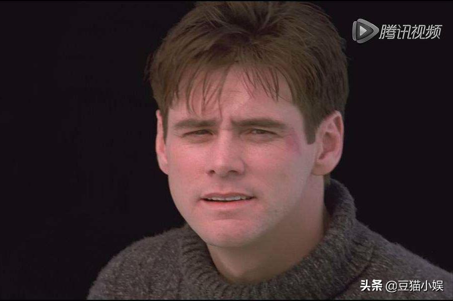 "The Truman World": Adopting the narrative structure of "play within a ...