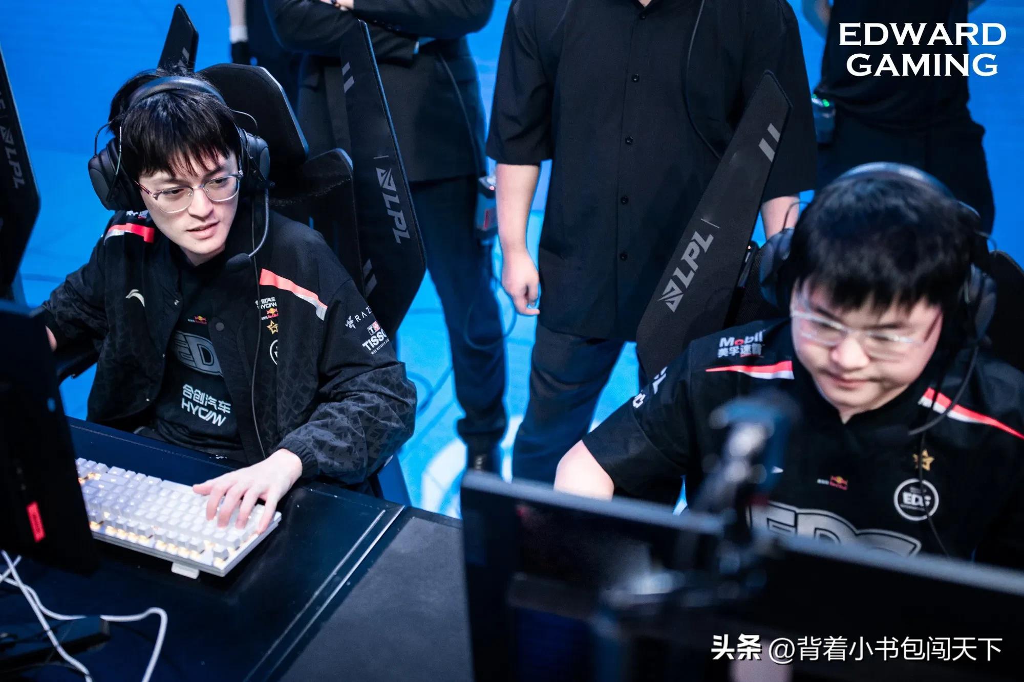 EDG defeated AL 2-0, Uzi was strong in the lane, and FOFO's big core ...