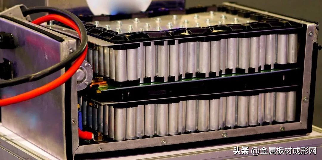 IPG battery module Busbar laser welding application solution - iNEWS