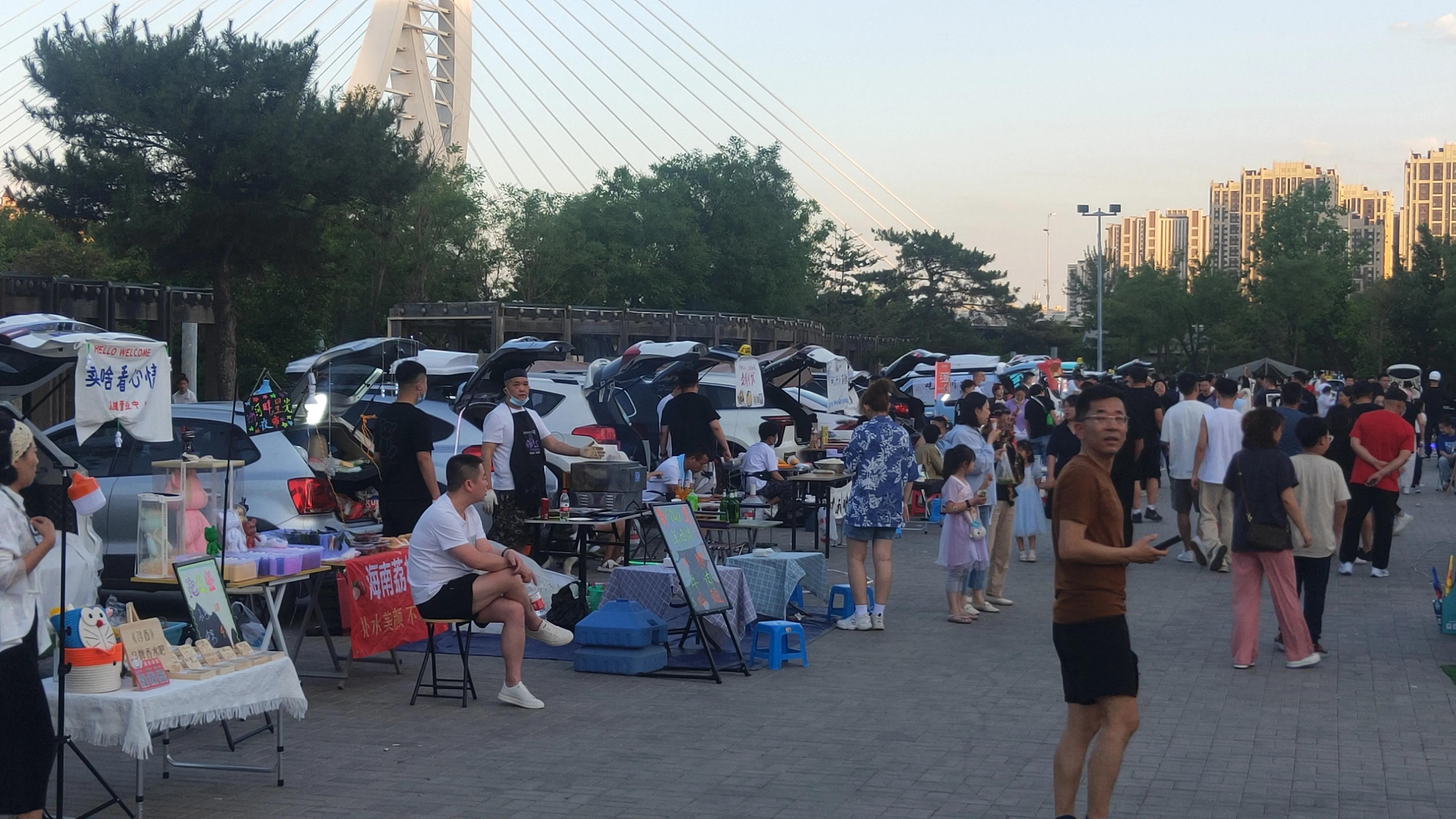 Shanxi Taiyuan trunk market - iNEWS