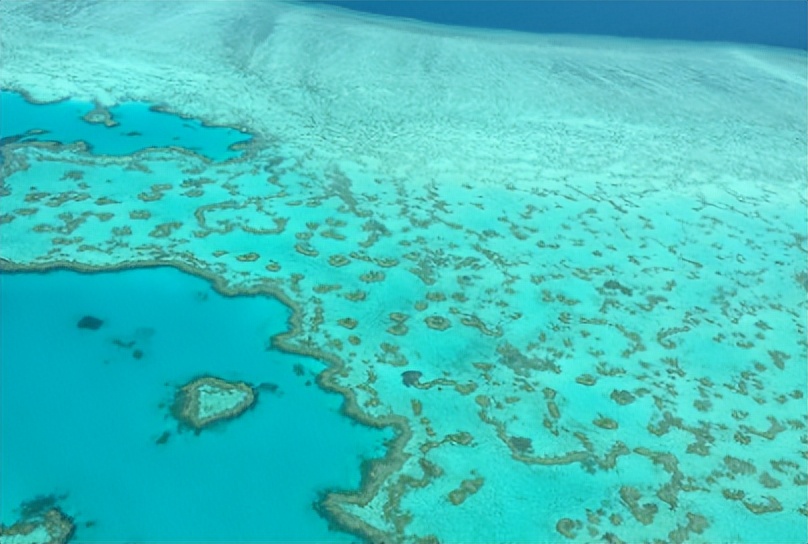 Exploring the Topography of the Australian Continent: Revealing the ...