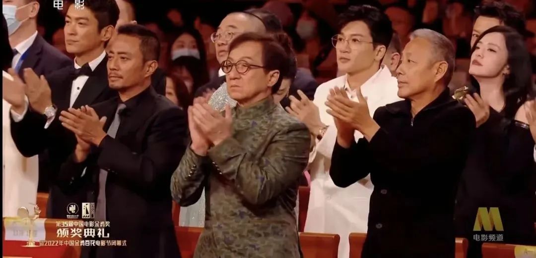 Filming "Fortress Besieged", Ding Gong Li, the rich life of Huang ...
