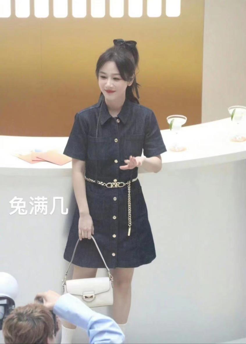 Yang Zi is so thin! The picture of Lu Sheng exposed the eye-catching ...