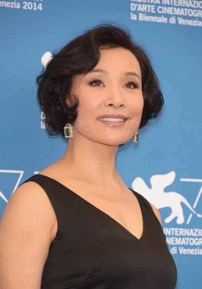 Chen Chong: After becoming a movie star at the age of 18, he went to ...