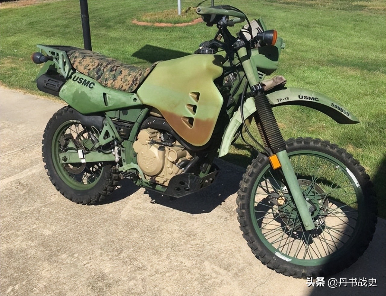 Kawasaki M1030, a military motorcycle modified from a civilian ...