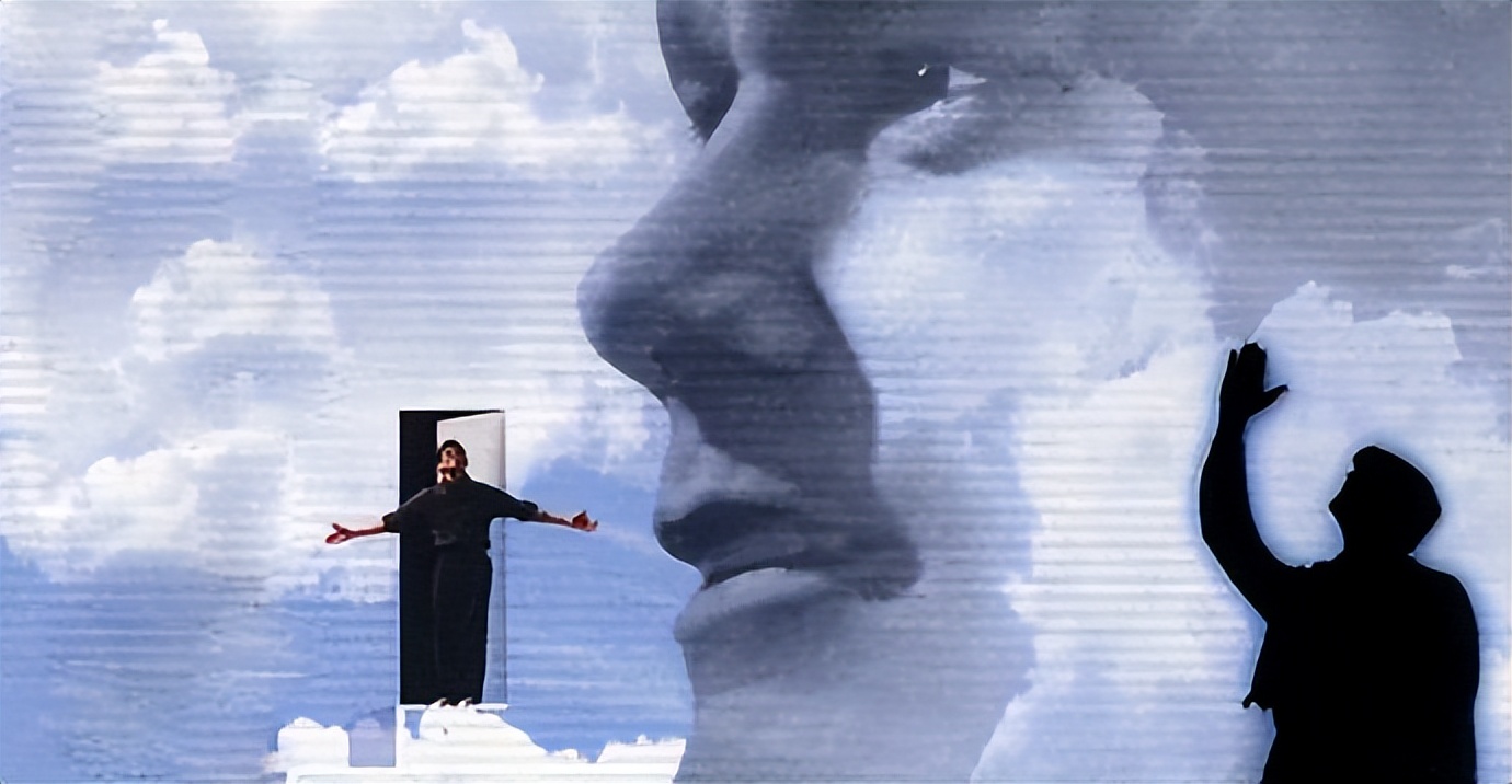 The Labyrinth and Freedom of Reality: Seeing Reality and Fiction ...