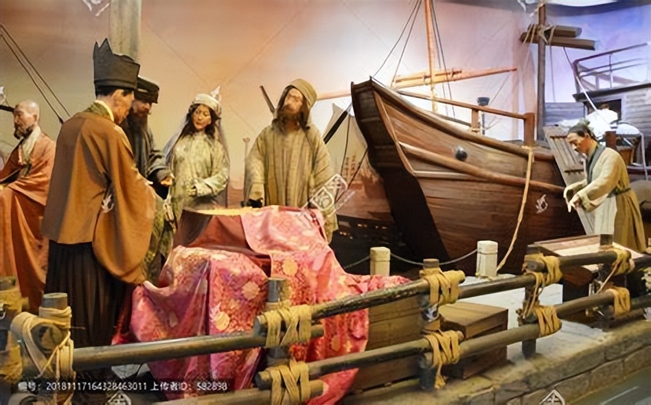 What outstanding achievements were made in the maritime trade between ...