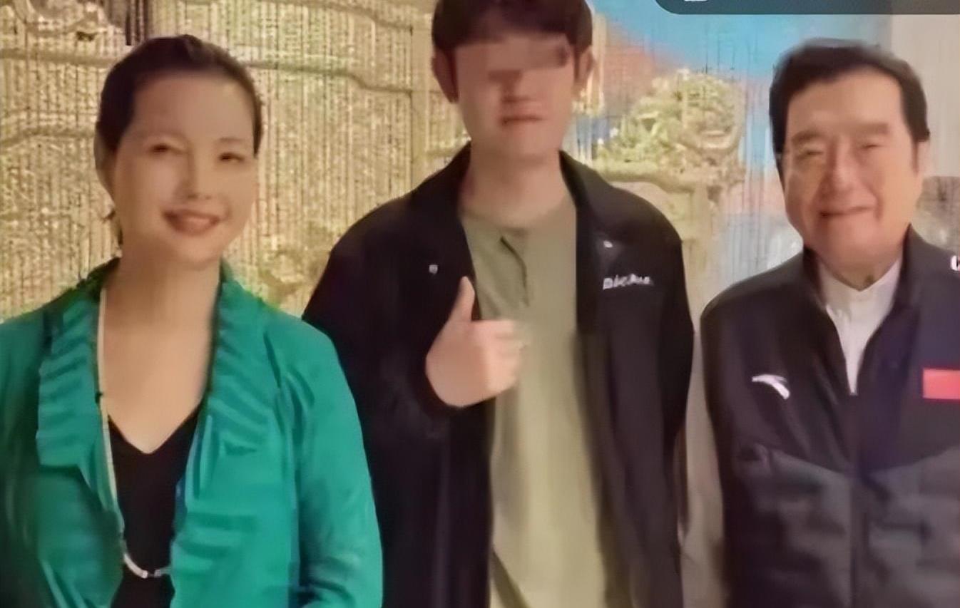 Li Shuangjiang's son was revealed to be a father! Li Tianyi's image has ...
