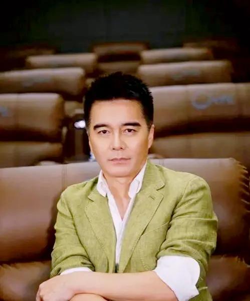 Actor Xu Yajun: Four marriages, a wife who is 12 years younger, and a ...