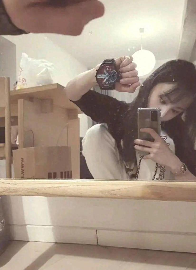 Shuangzi gives birth to a baby? Zheng Shaoqiu's deceased daughter? Liu ...