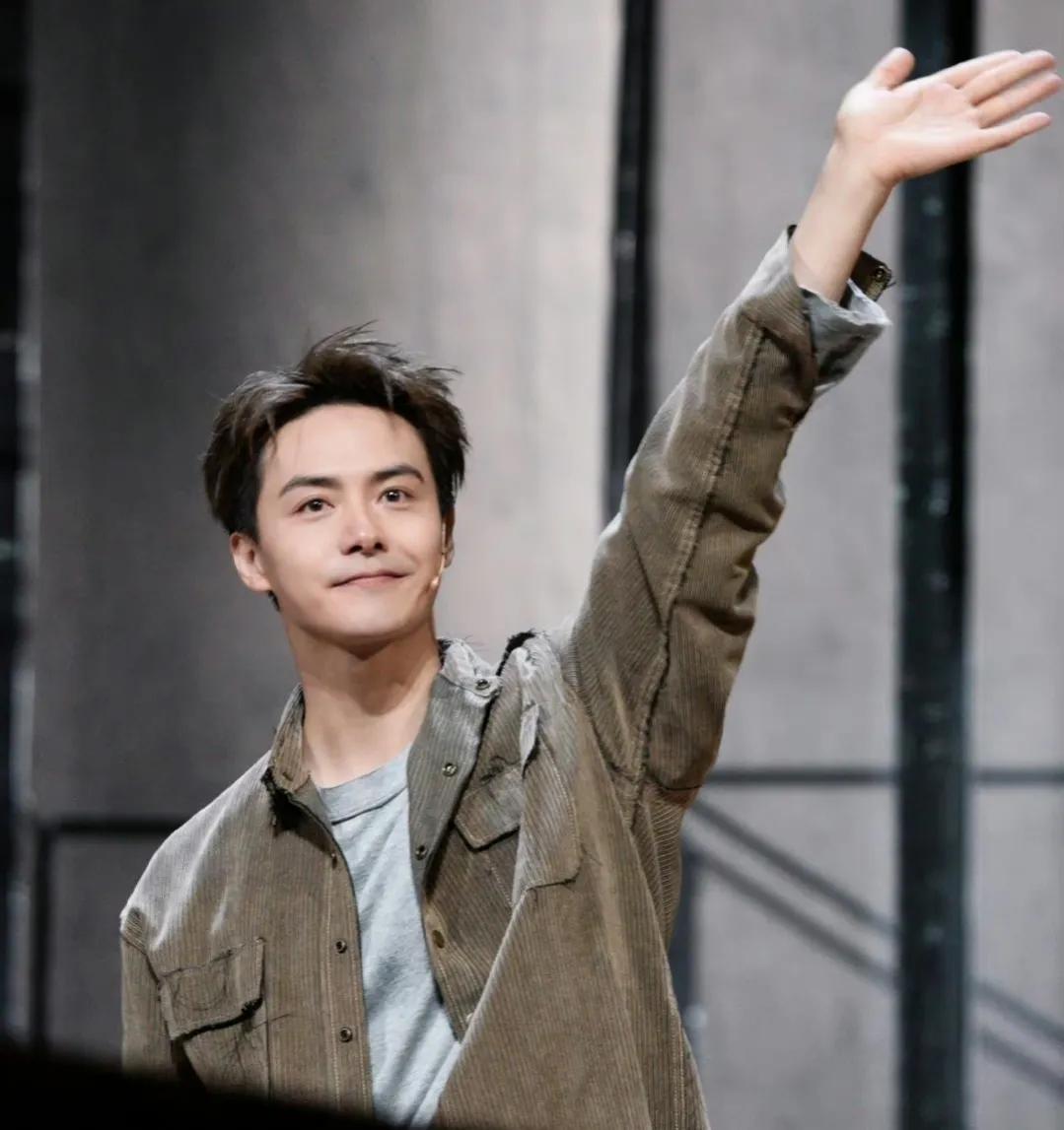 Look gentle, Ma Tianyu - iNEWS