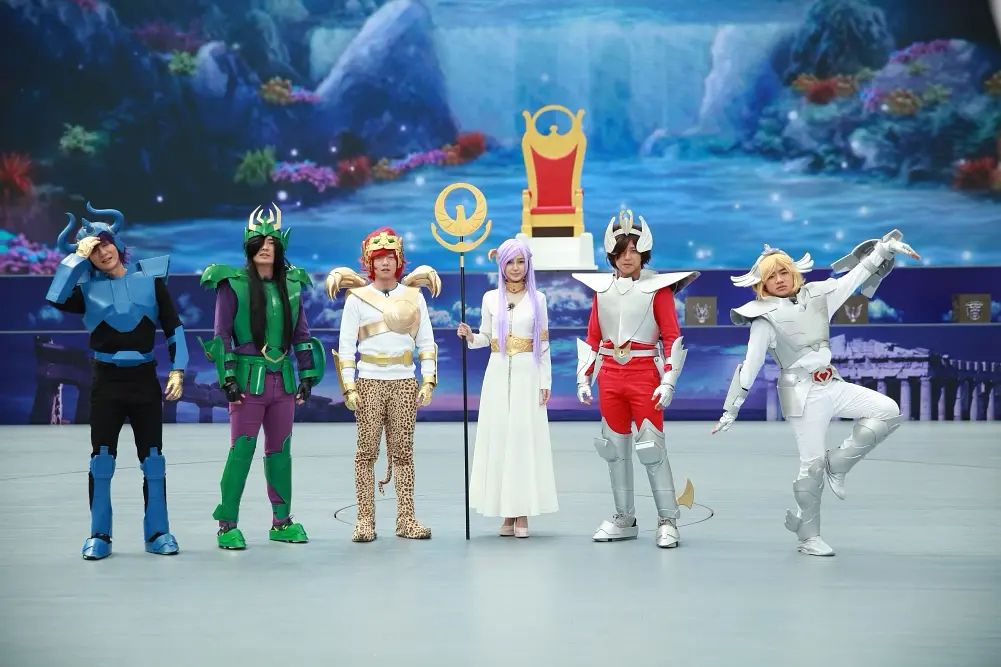 The official announcement of the original poster of the new "Running ...