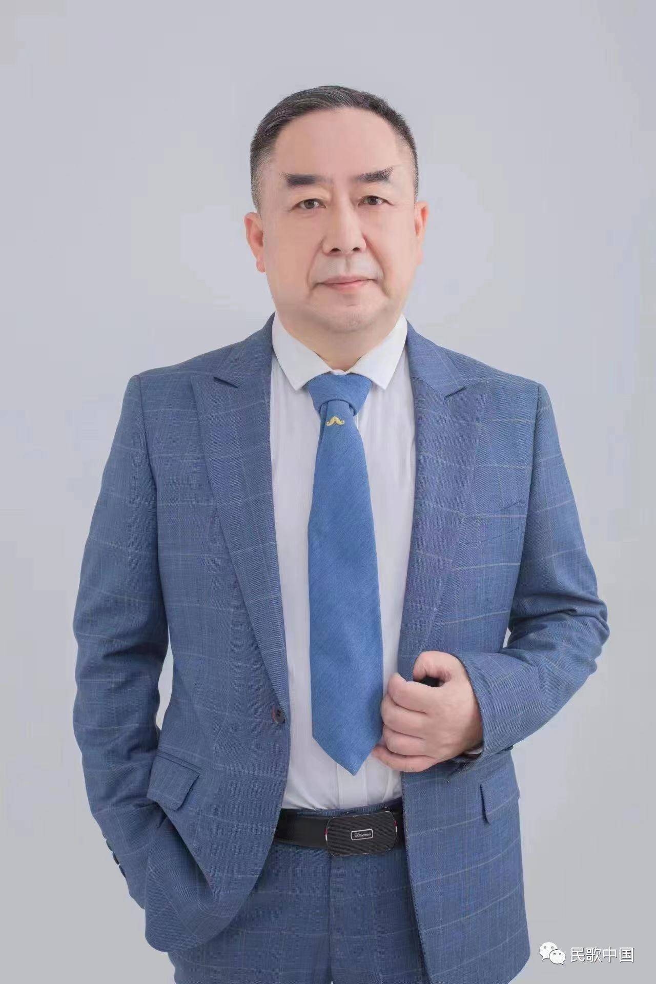 Alimu and Ayouduo jointly performed "Yue'er Bridge", I wish you no long ...