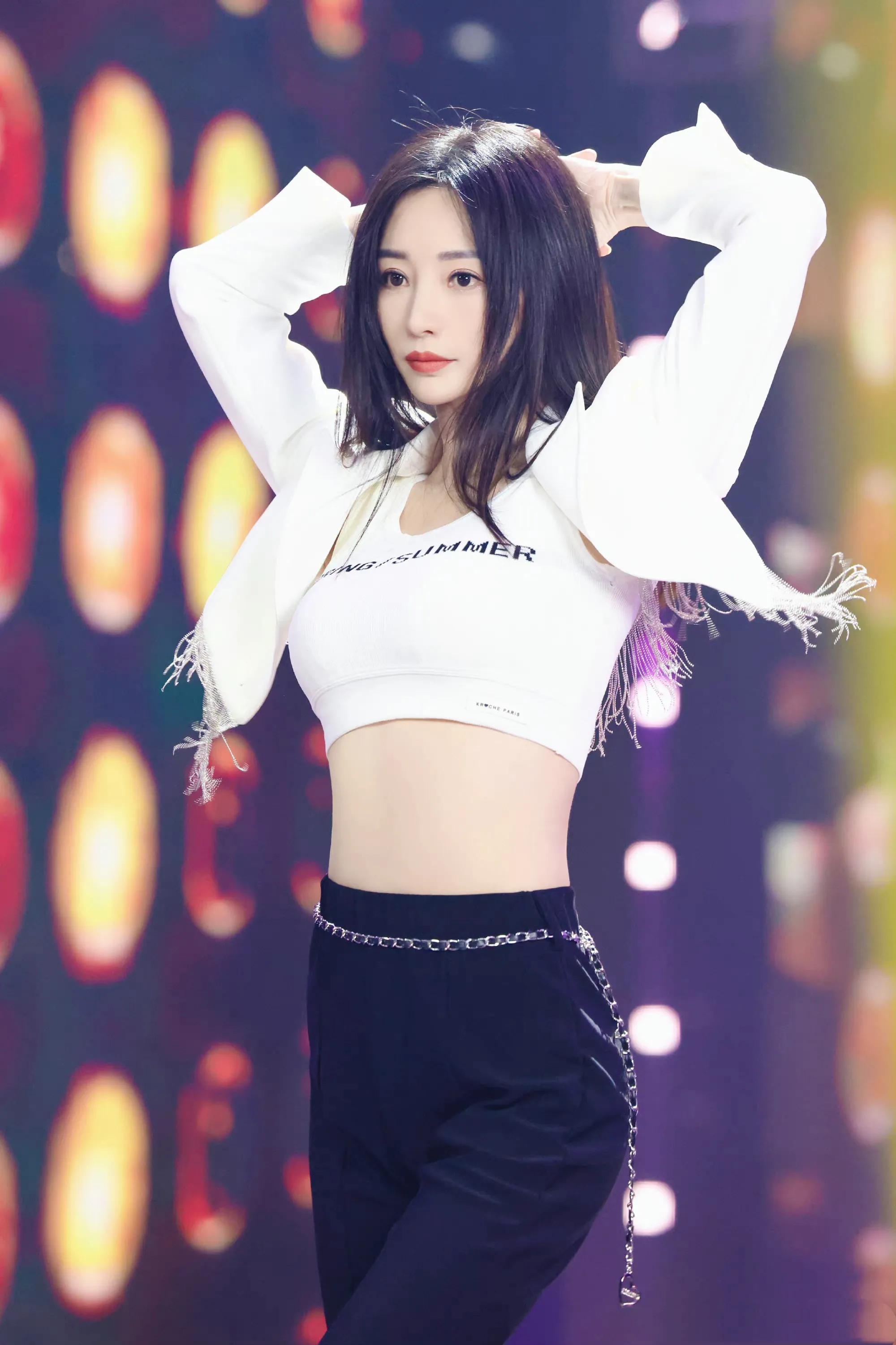 Meitu Sharing | Masked Dancer | Liu Yan - iNEWS