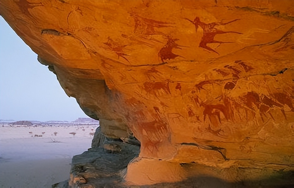Prehistoric murals were discovered in the Sahara Desert, and NASA ...