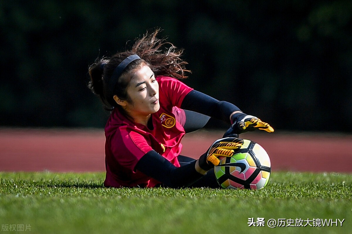 From a beautiful woman to a football charity——Zhao Lina's football ...