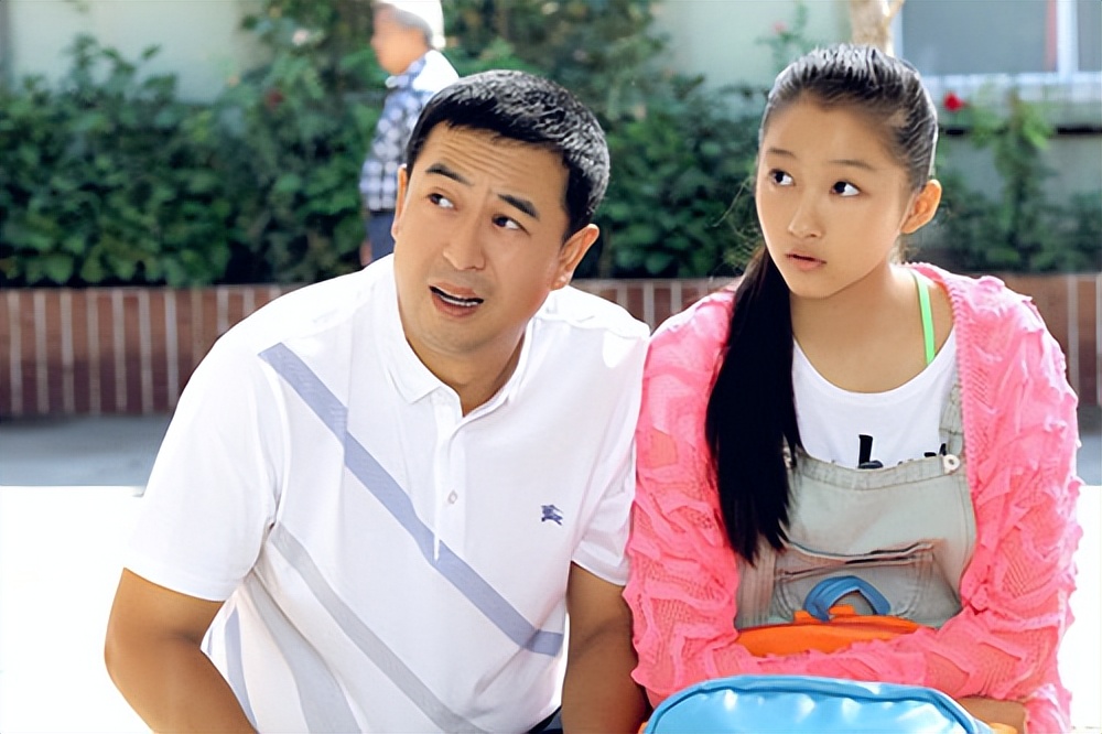 Translated by Zhang Jia: Called a "soft rice boy" by his ex-wife ...