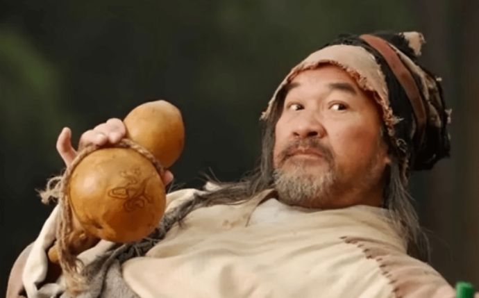 "Hong Qigong" Liang Jiaren is still dedicated to his work in his old ...