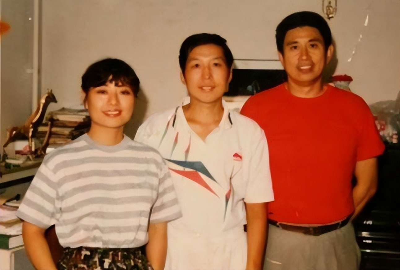 Cheng Zhi: She married Yin Xiumei and divorced, and she remarried ...