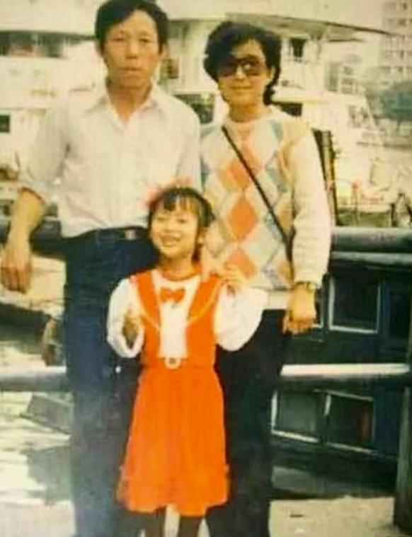 Pan Xiaoting, an older leftover girl: worth hundreds of millions, she ...