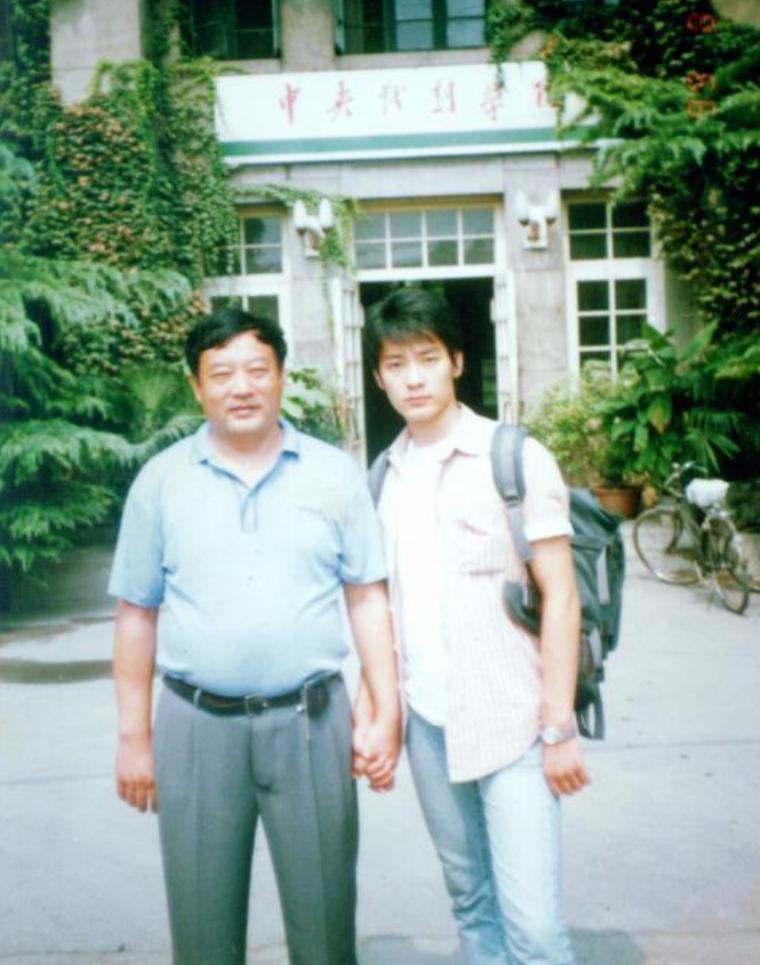 Li Guangjie: first-married actor Hao Lei, second-married Sui Yumeng 10 ...