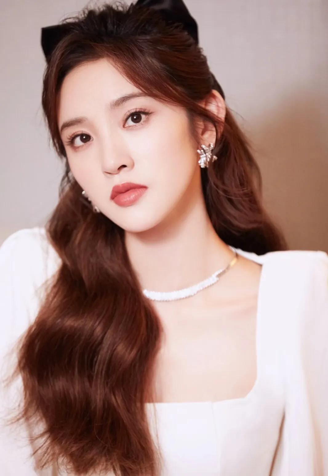 Tang Yixin photo sharing - iNEWS