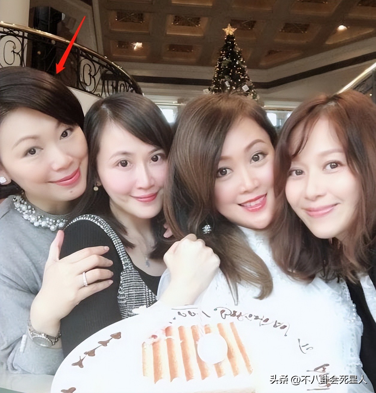 Chen Xiaochun's version of "Lu Ding Ji" has been on the air for 24 ...