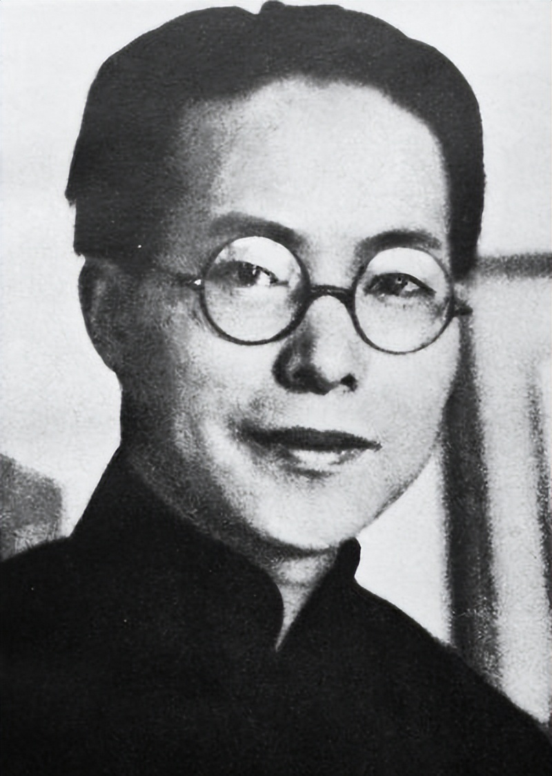 The Wind of the Red Chamber School——In memory of Shen Congwen - iNEWS