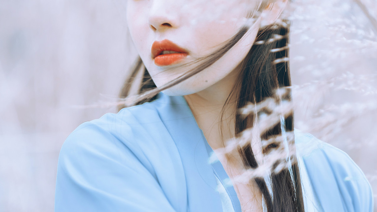 No matter how good my poems are, I will never boast unless I can't help ...