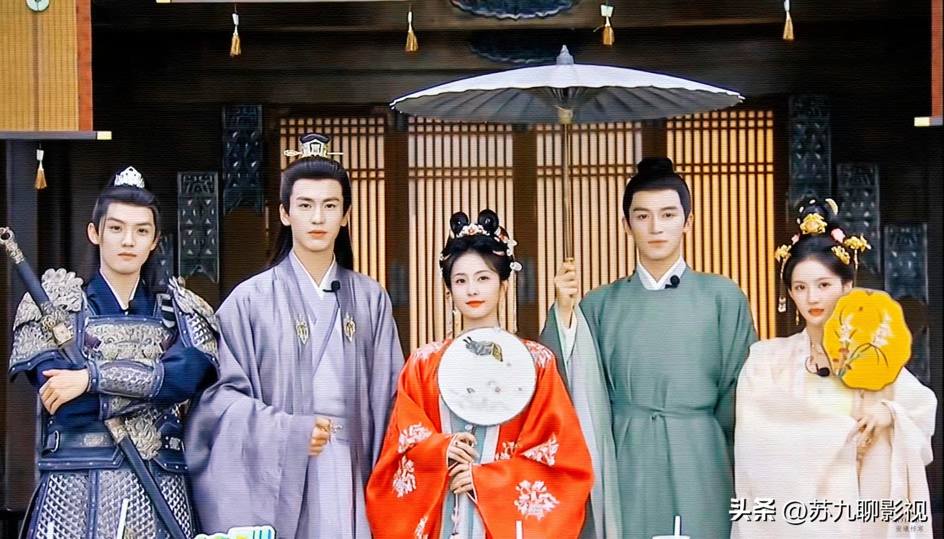 "Ning'an is like a dream" is completed, and the two Bailu costume ...