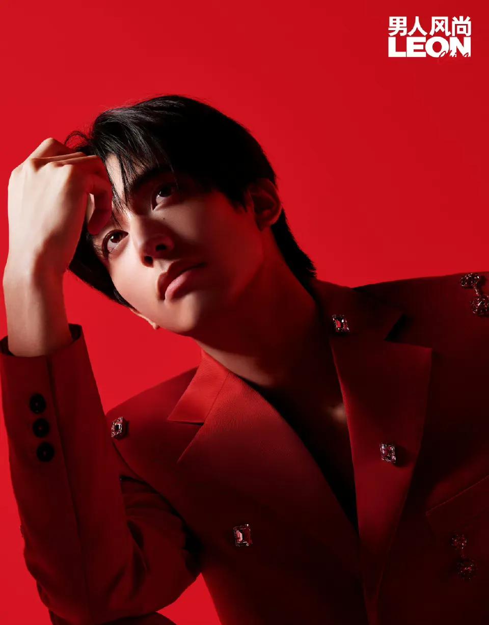 Men's fashion LEON half-year summary: Song Weilong, Ayunga, Zhao ...