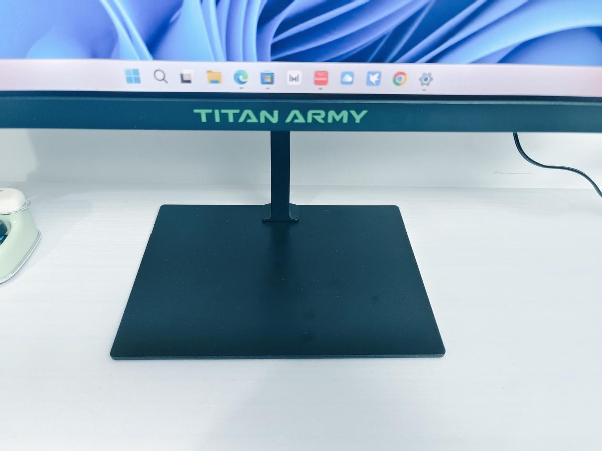 Invincible at the same price of 600! 200Hz High Refresh Wide Color ...