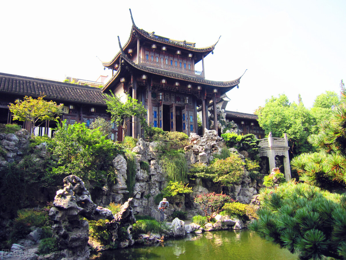 "The Biography of Hu Xueyan" Reading Sharing - iNEWS