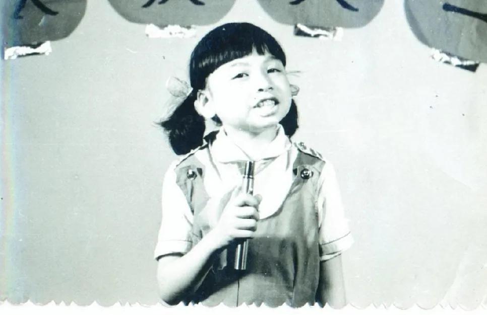 Singer Li Qiong became popular with "Eighteen Bends on the Mountain ...