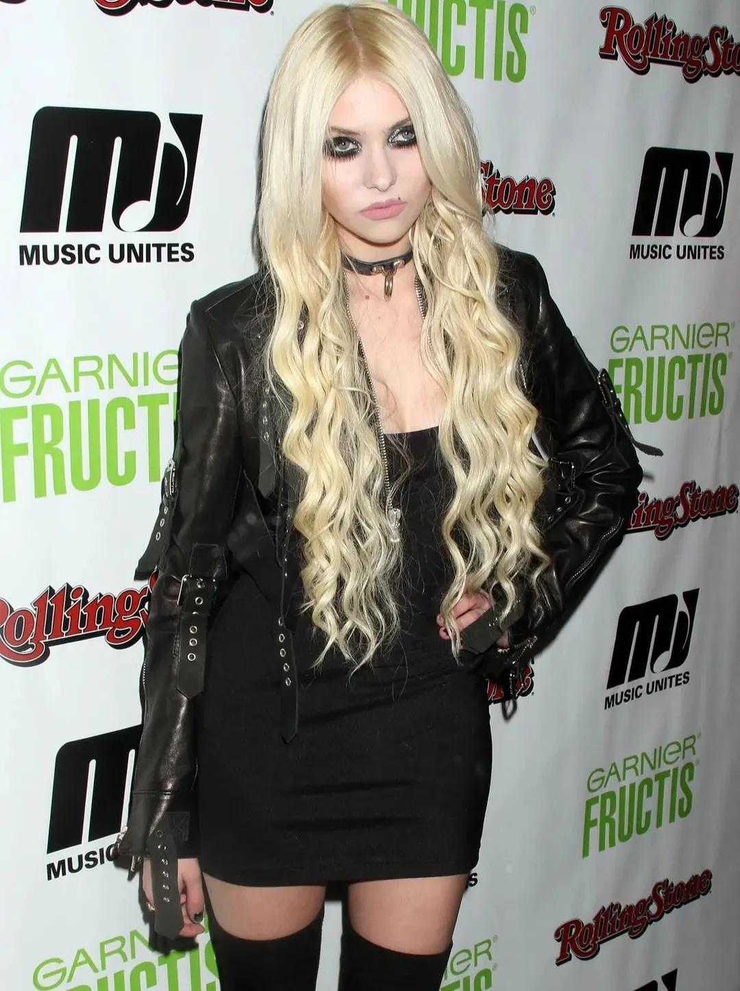 American actress Taylor Morrison - iNEWS