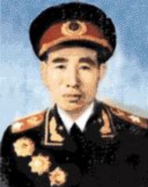 On the eve of the Battle of Liaoshen, Lin Biao fainted suddenly. Liu ...