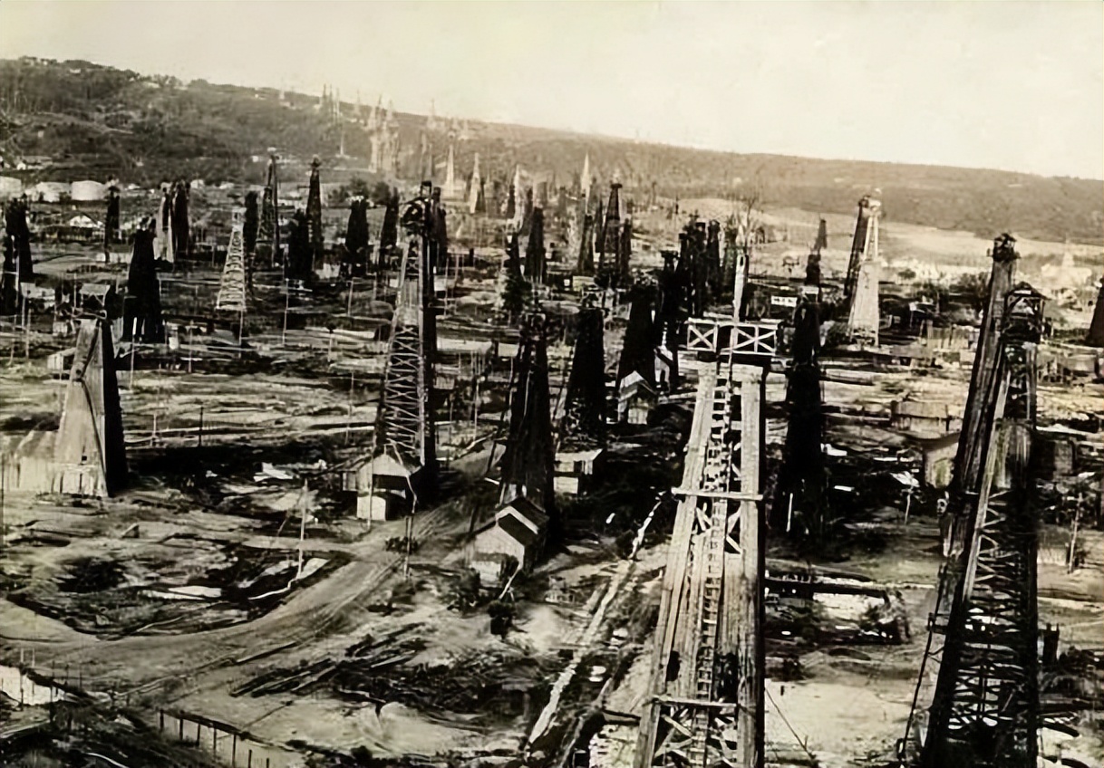 Energy War: The Final Battle Behind the National Fortune - iNEWS