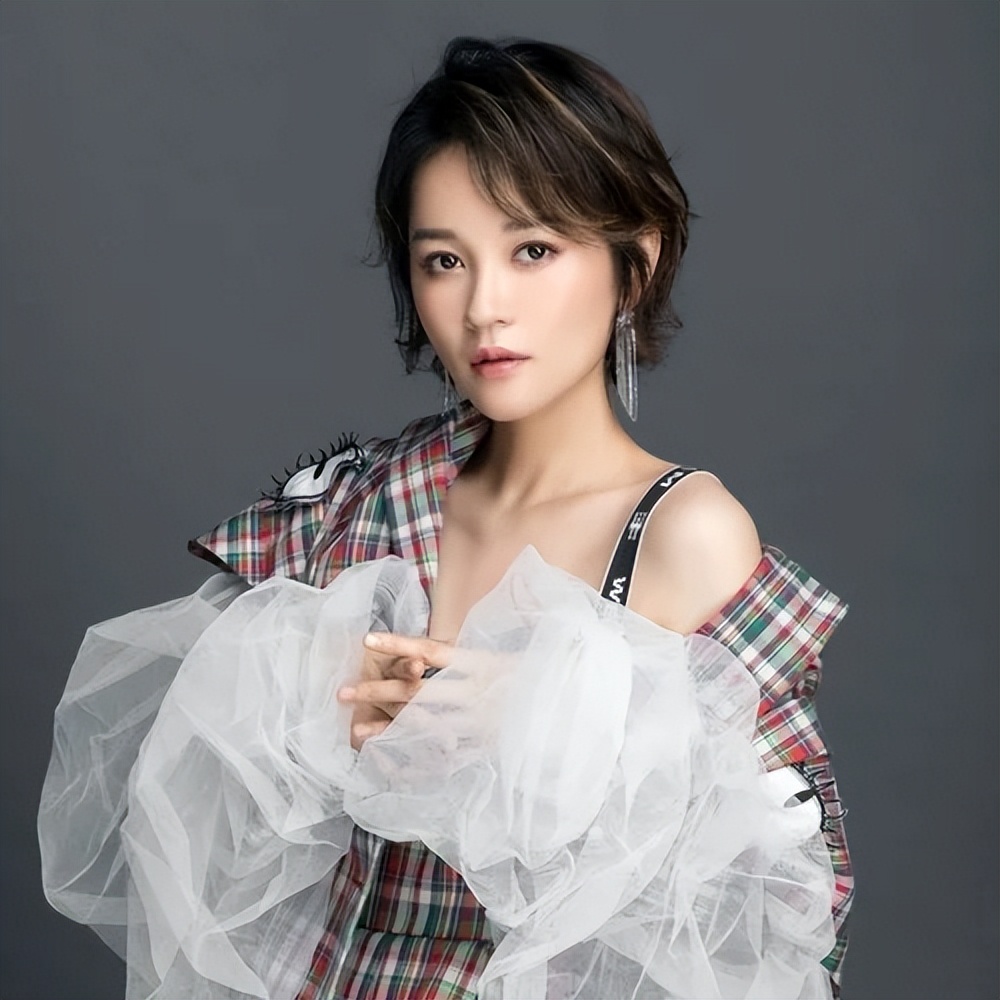 Cheng Xiang: Known as the "explosive model maker", many people have ...