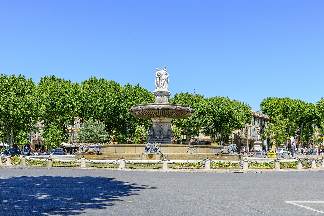 Travels in France (5) Aix-en-Provence - "Purple grapes are the color of ...