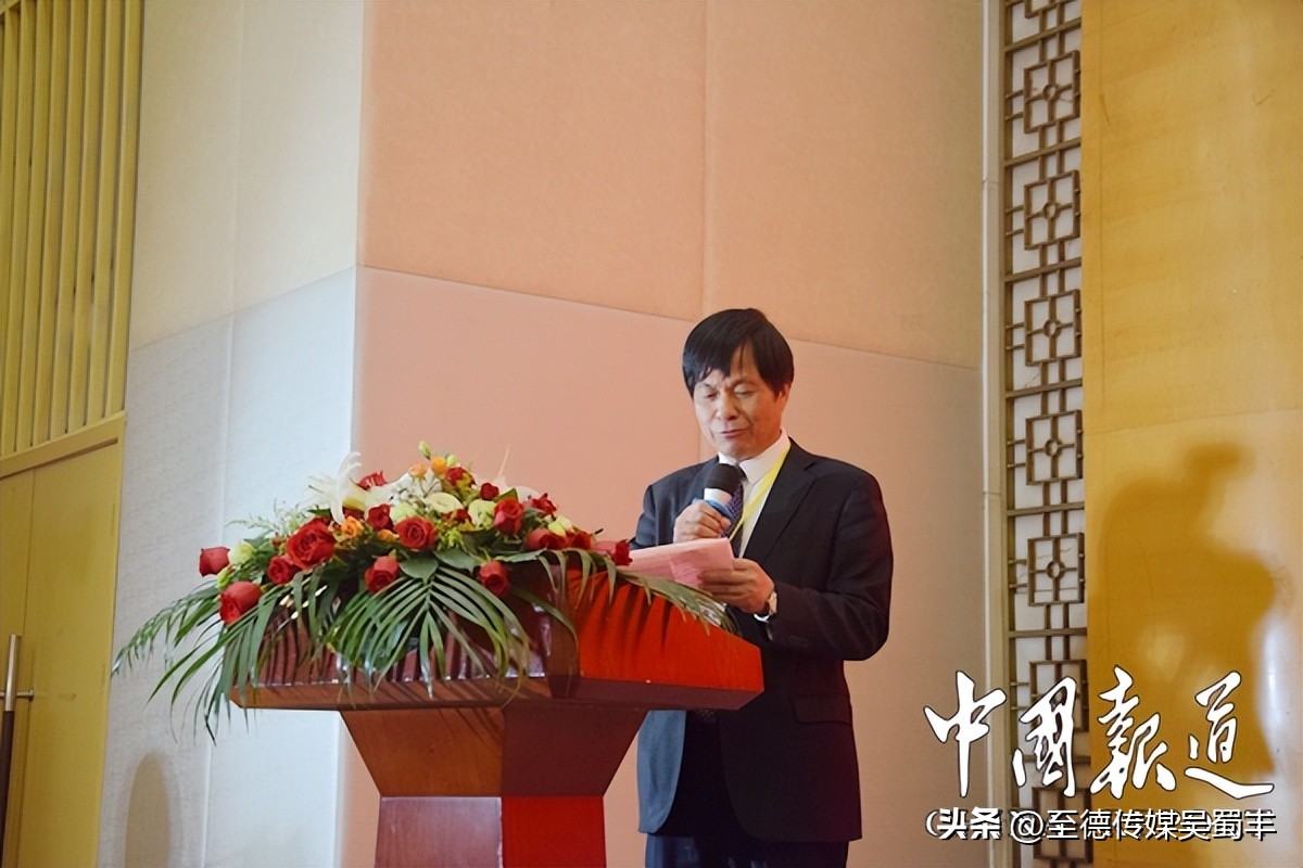 Descendants of Tai Bogong, the ancestor of the Wu family, gathered in ...