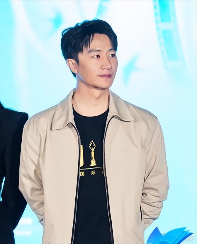 This time, it was the turn of 40-year-old Wang Lei to "roll over", and ...