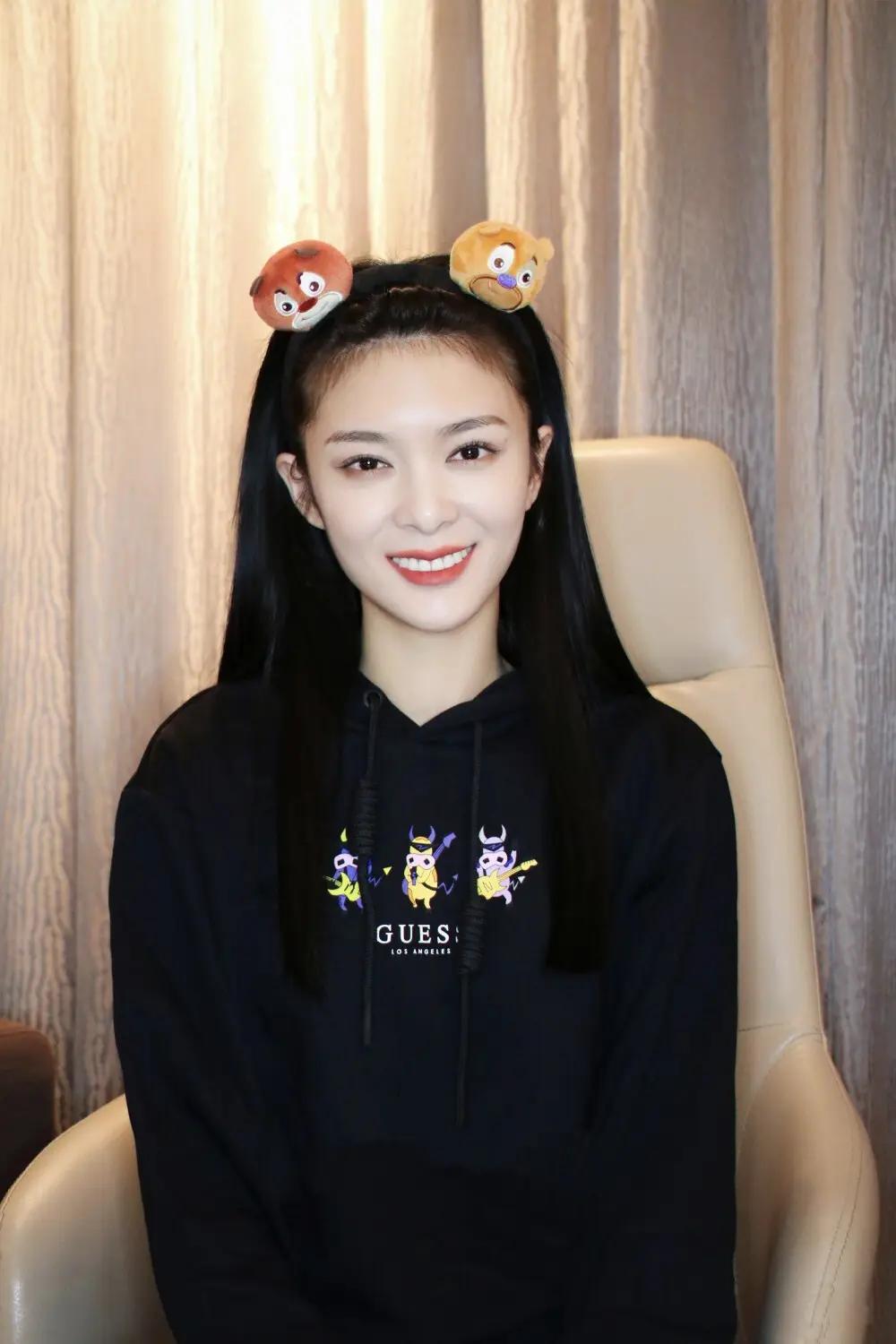 Mingyang Entertainment—Beauty Star—Fu Jing - iMedia