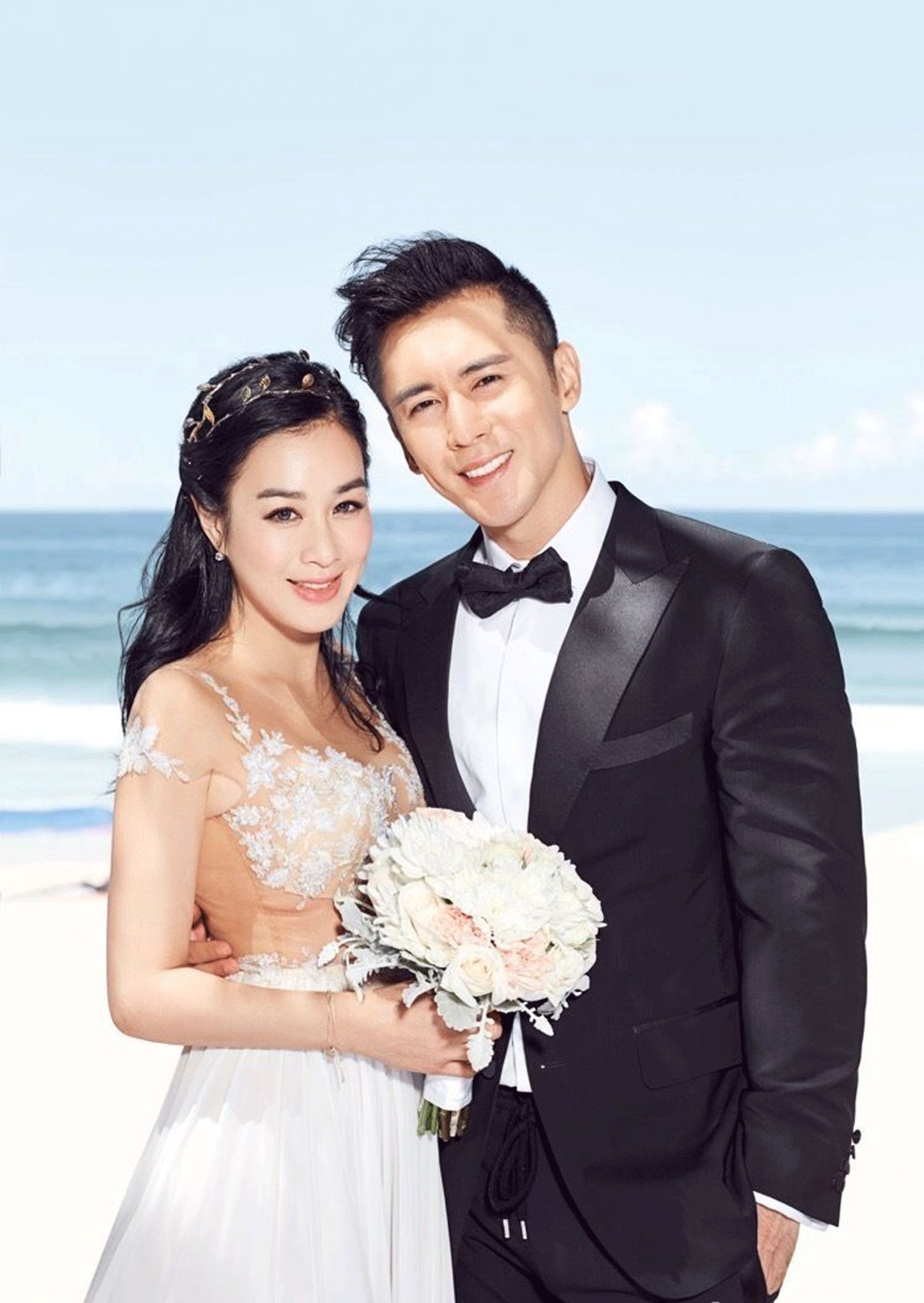 It was revealed that 52-year-old Christy Chung was divorced. Zhang ...