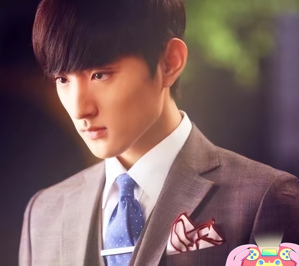 On a birthday, the fickleness of the world in the entertainment industry is vividly reflected in ...