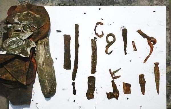 In 2007, Zhazidong was destroyed by floods. A cave was accidentally ...