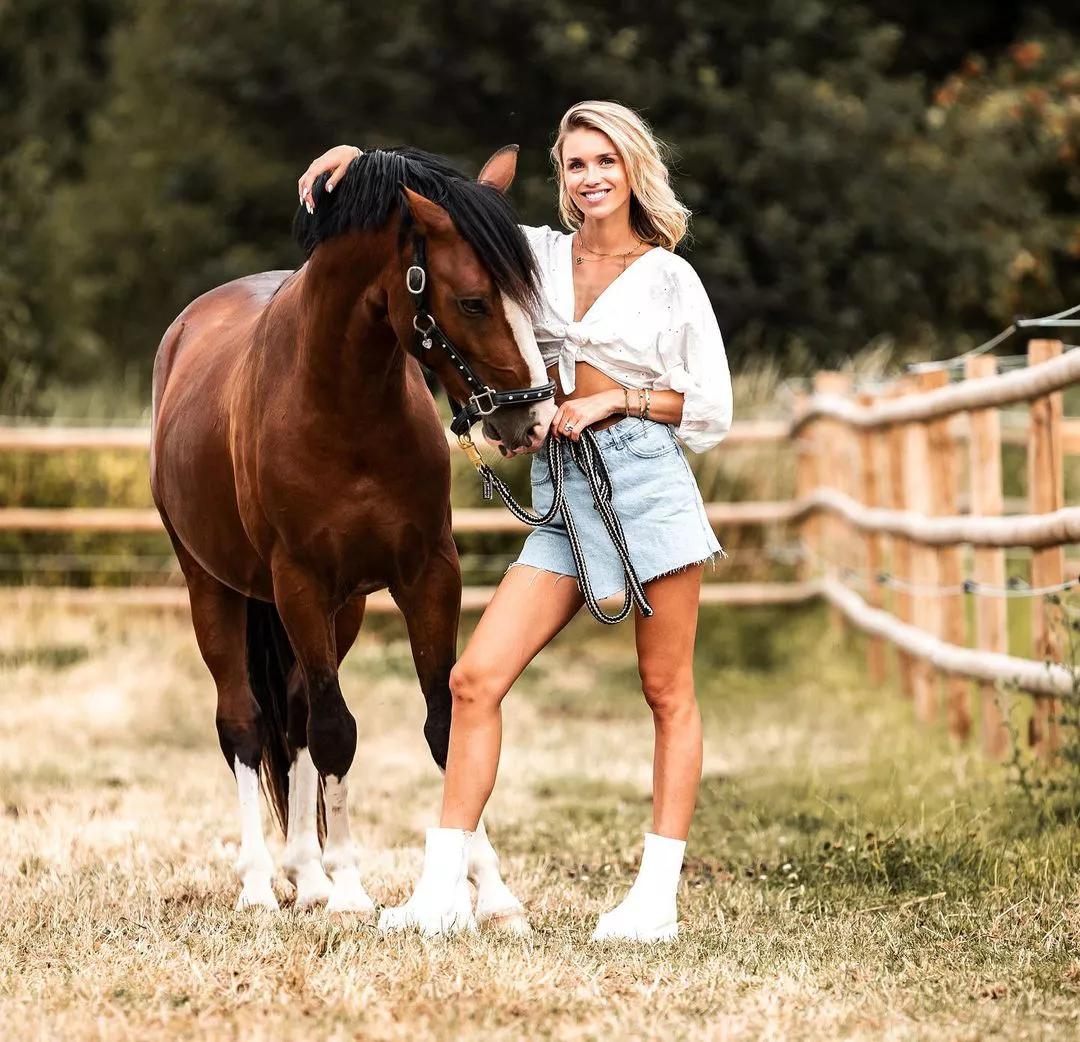 [Social show] Tonali's girlfriend is charming and seductive, and Kaka ...