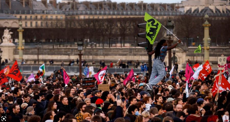 Large-scale protests broke out again in France, and the French people ...