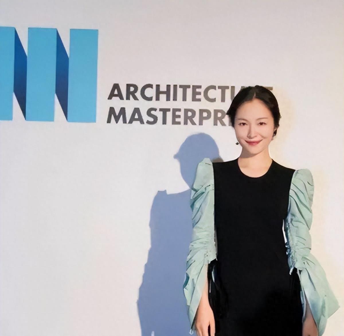 "Goddess of Literature and Art" Jiang Yiyan: As an actress, she loves ...