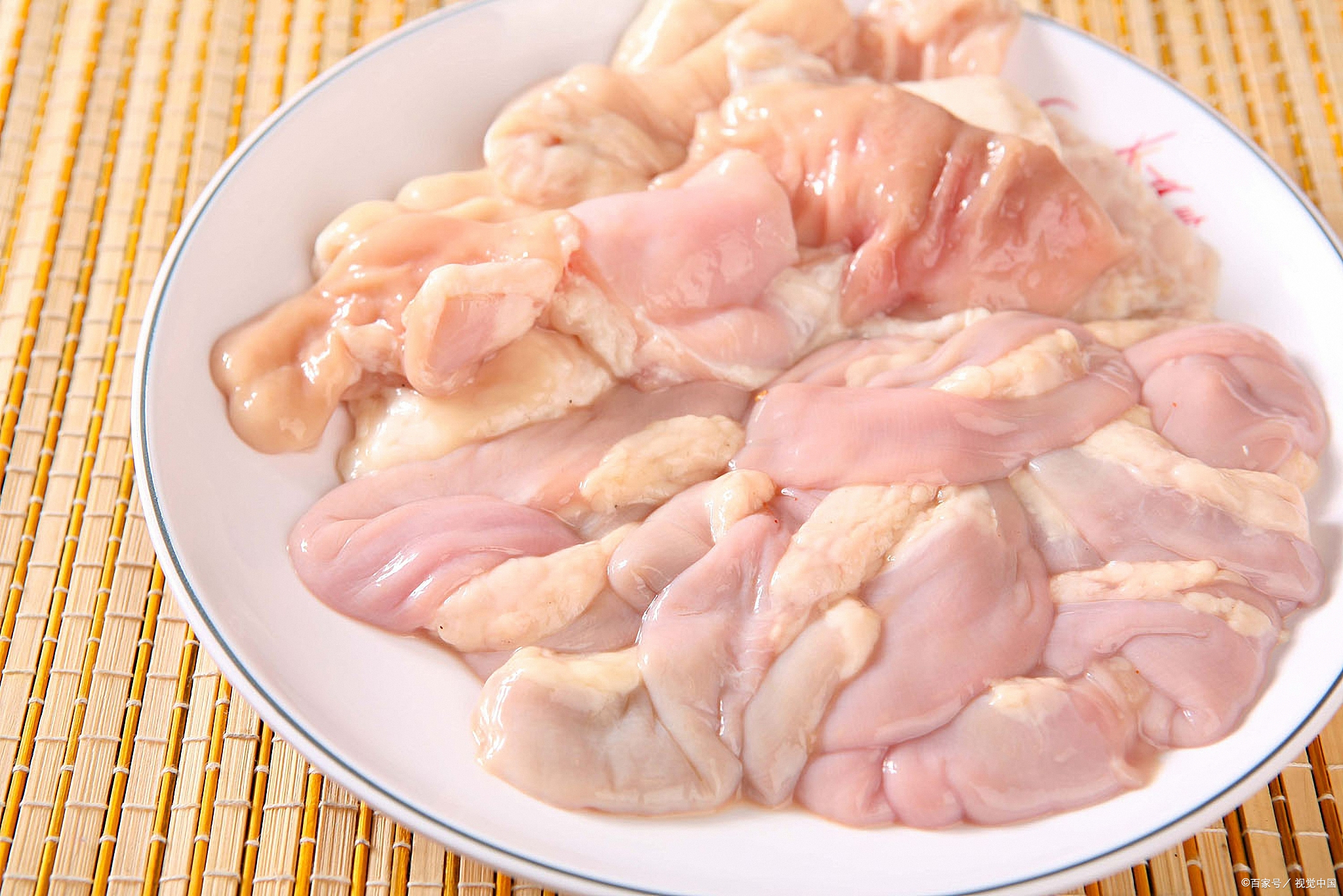How to make pig intestines delicious - iNEWS
