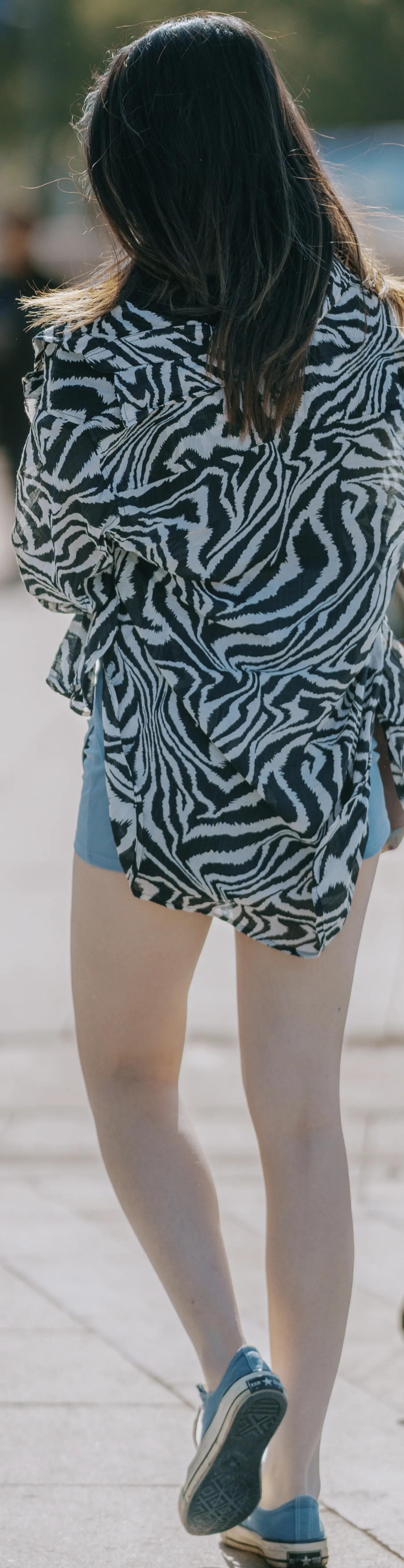 beautiful back - iNEWS